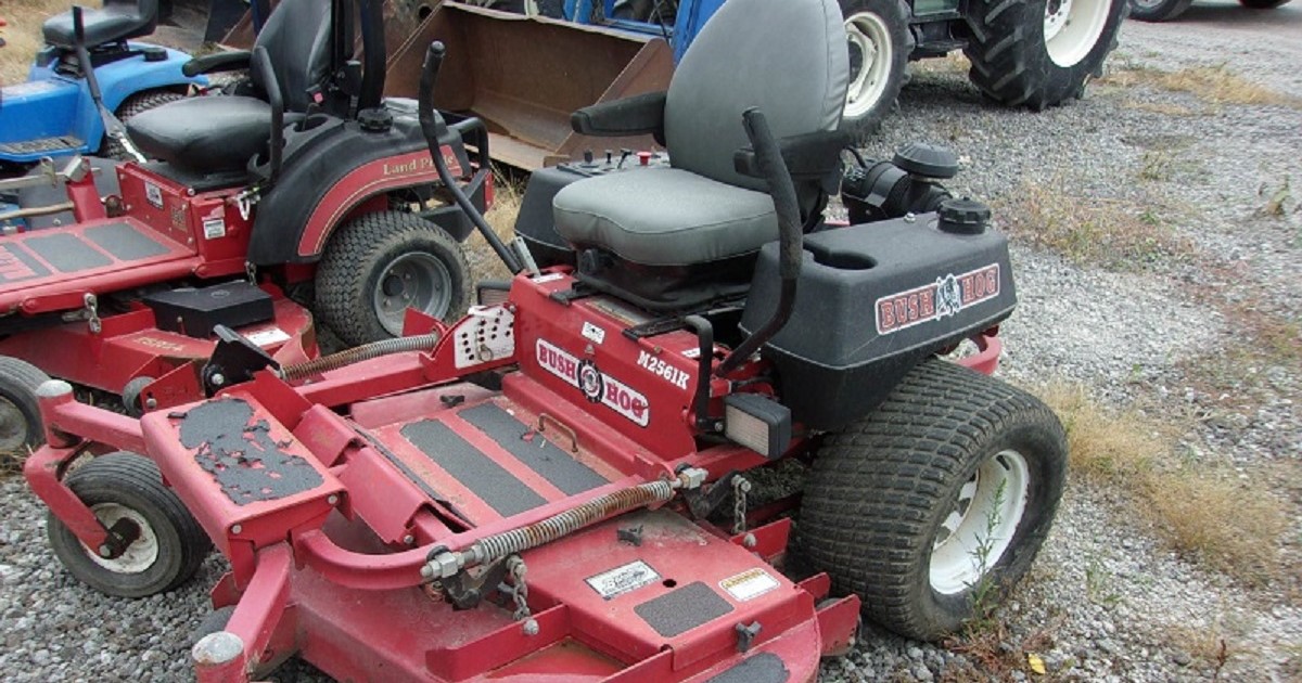 2006 Bush Hog M2561K Zero Turn Mower at Baker and Sons Equipment