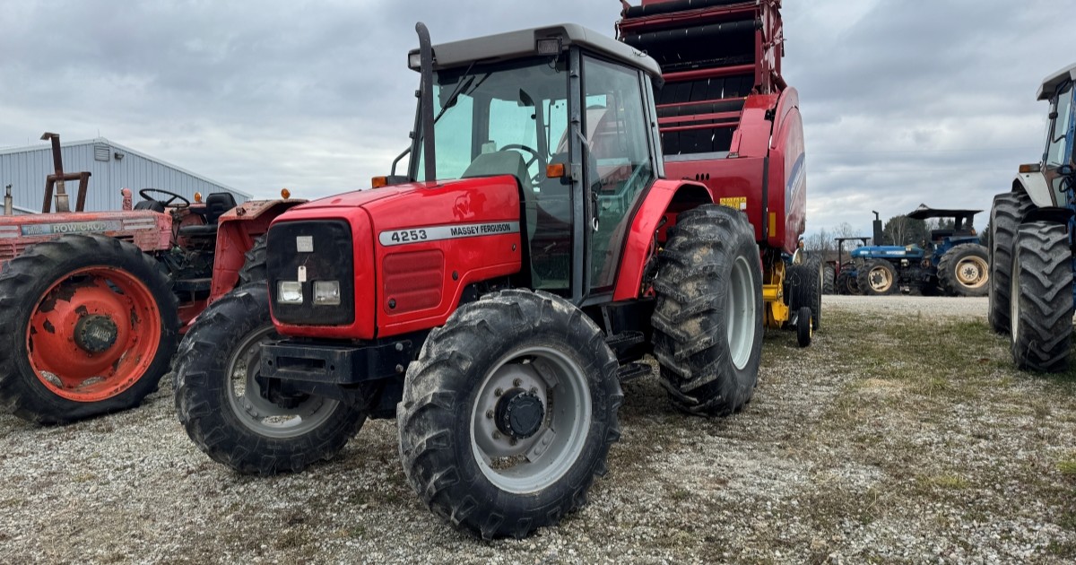 2000 Massey Ferguson 4253 tractor at Baker and Sons Equipment Co