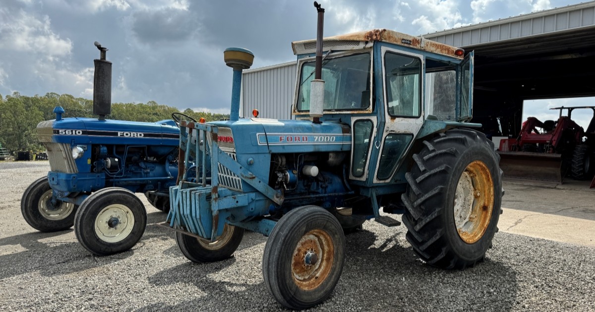 1975 Ford 7000 tractor at Baker and Sons Equip. Co.